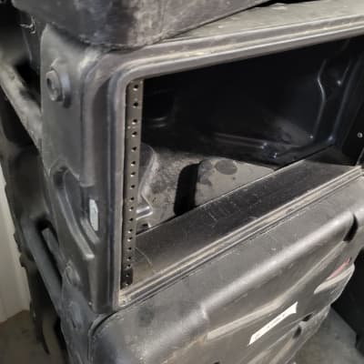 SKB ROTO MOLDED 8 SPACE RACK 2010 | Reverb