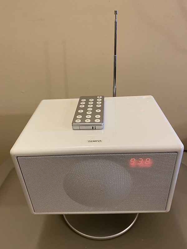 Geneva Sound System Model S Radio Wireless Speaker | Reverb