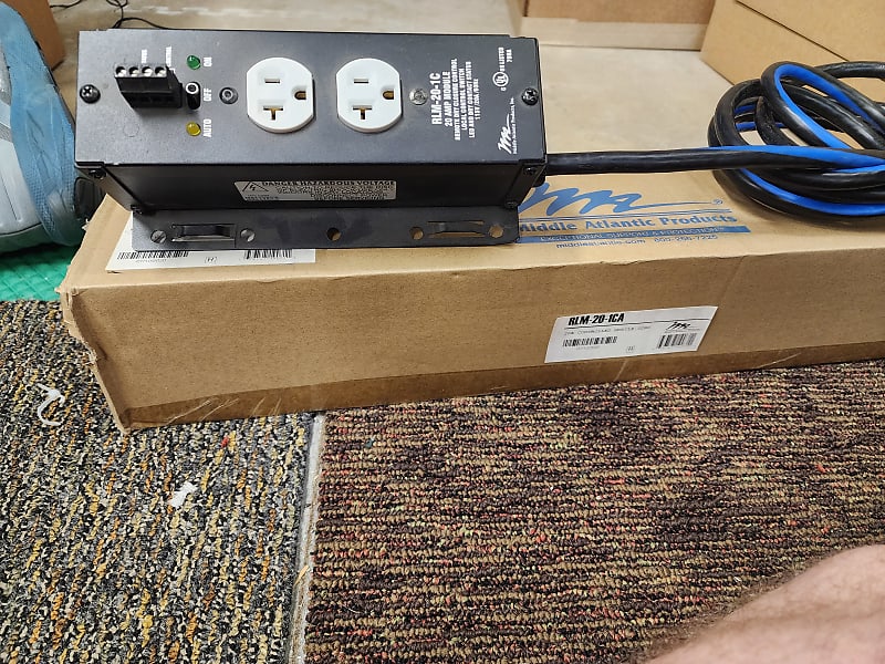 Middle Atlantic RLM-20-1C, 20 Amp Controlled Remote Power | Reverb