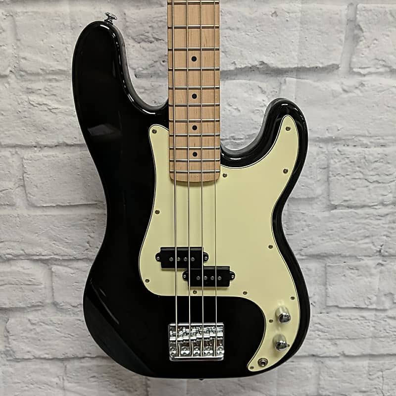 Dean Paramount 4-String Bass Classic Black | Reverb