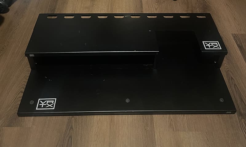 Vertex Tour Compact Pedalboard MKII with TC2 Riser 2022 - | Reverb