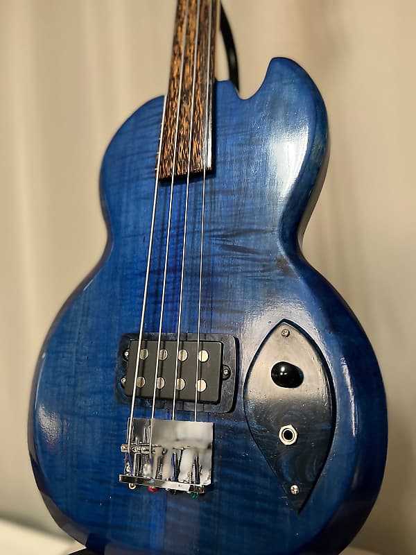 Short Scale Fretless Bass | Reverb