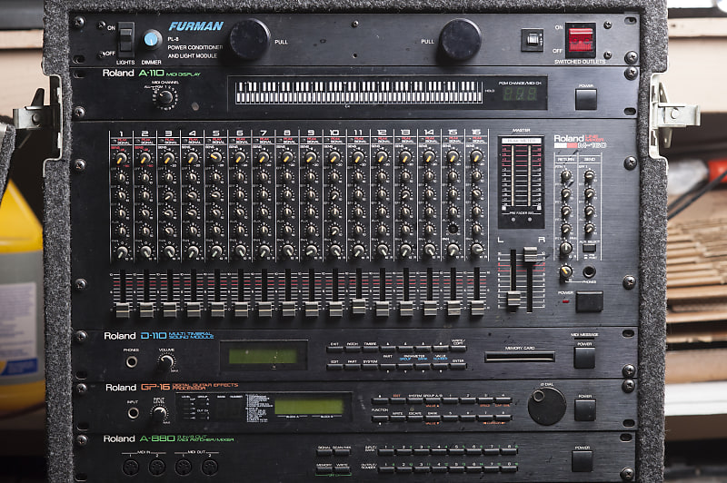 Roland A-880 8 IN/8 OUT Midi Patch Mixer | Reverb