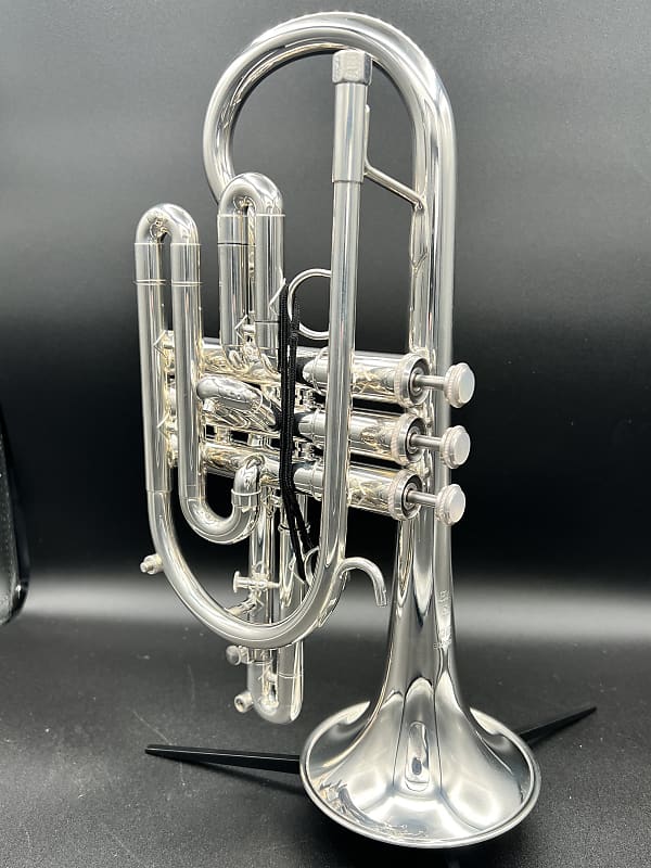 Getzen 800 Eterna Bb Cornet – Factory Direct Cosmetic B Stock | Reverb