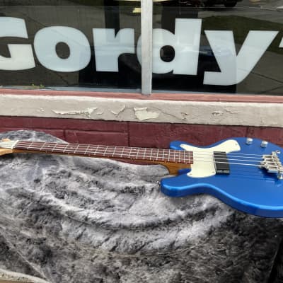 Vintage 1966 Supro Taurus Bass Guitar & OHSC Very Unique | Reverb