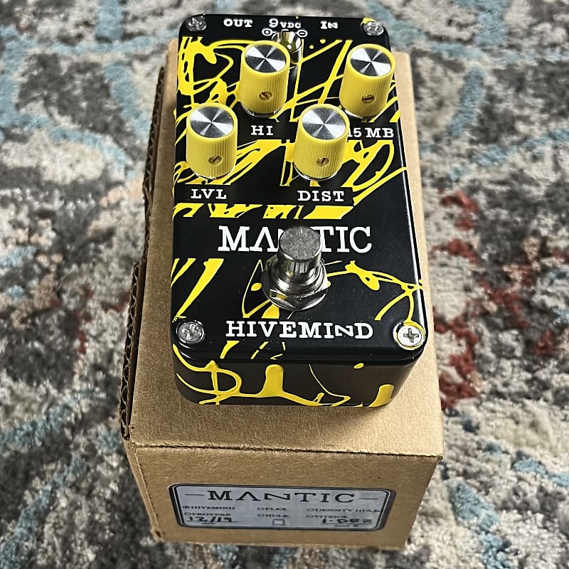 Mantic FX Hivemind Octave Distortion Buzz Box Effect Pedal! | Reverb