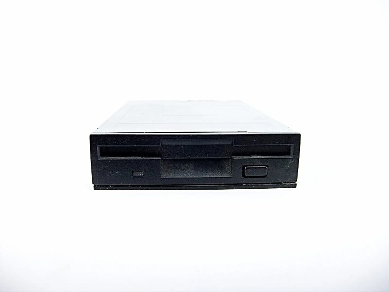 E-mu - E4 , E4X , E4XT , E4XT Ultra - Floppy disk drive | Reverb