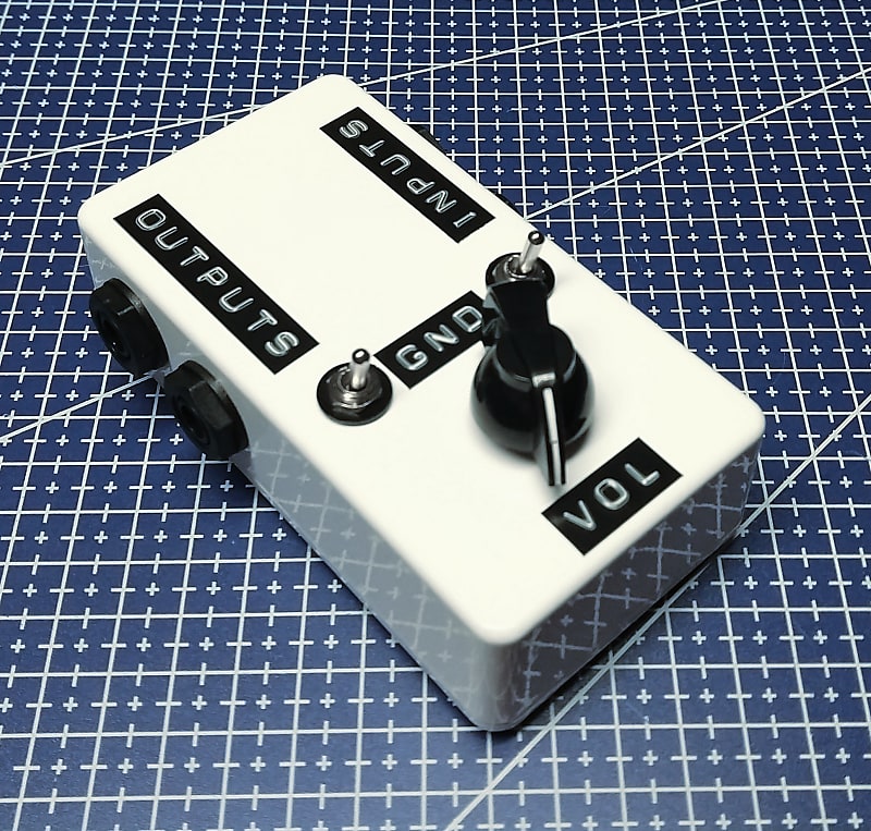 Stereo Guitar reamp box (re-amping) - Analog - made in | Reverb