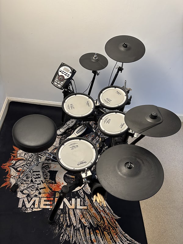 Roland TD 11KV V-Drums electronic drum kit with Mesh Pads | Reverb UK