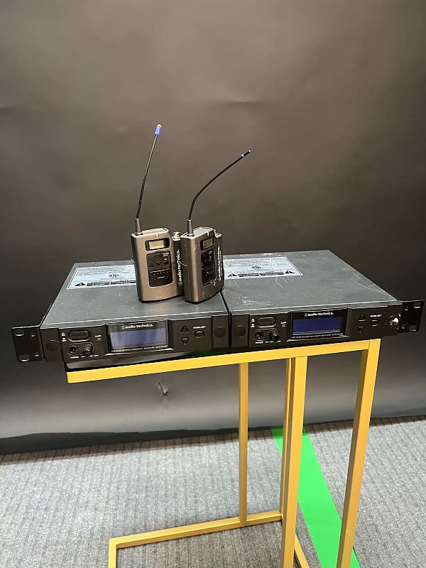 Audio Technica AEW-R4100 Wireless Microphone System with Body | Reverb
