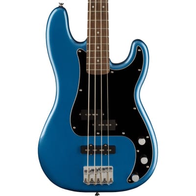 Peavey Milestone 4-String Bass Guitar in Dark Blue | Reverb UK