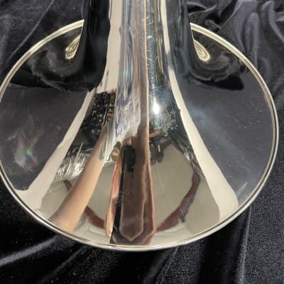 Conn 8D French Horn | Reverb