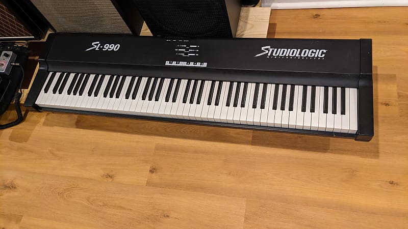 Studiologic SL-990 2002 Black | Reverb