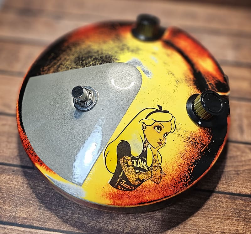 Hello Sailor Effects Abbey Road Fuzz - Brimstone | Reverb UK