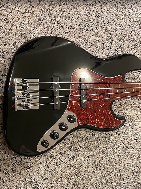 Fender Deluxe Active Jazz Bass fretless 2003 - Black | Reverb