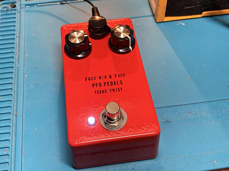 Fuzz Without a Face #108 Texas Twist NTE123/BC183 Fuzz Face | Reverb