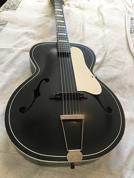 Silvertone Archtop 1950's Black / White Tuxedo | Reverb Canada