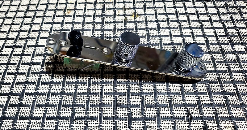 Squier telecaster loaded control plate 2022 - chrome | Reverb