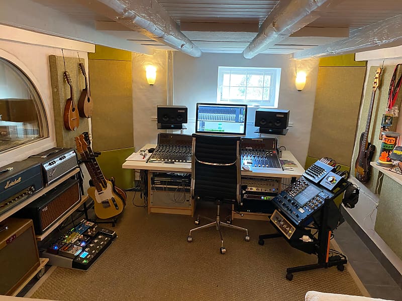 Audix MXT 1200 24/8/2 Console with Neve balancing unit | Reverb UK