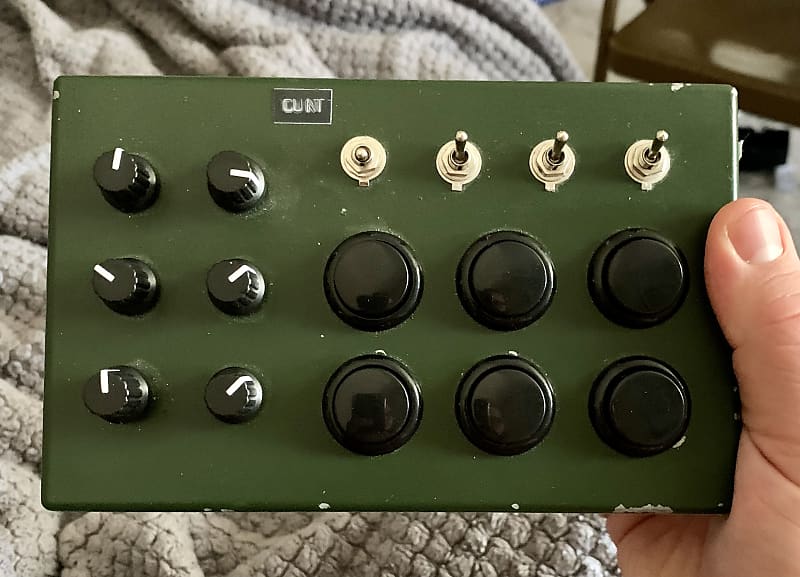 Gen Thalz C.U.N.T. Green Noise Synth | Reverb