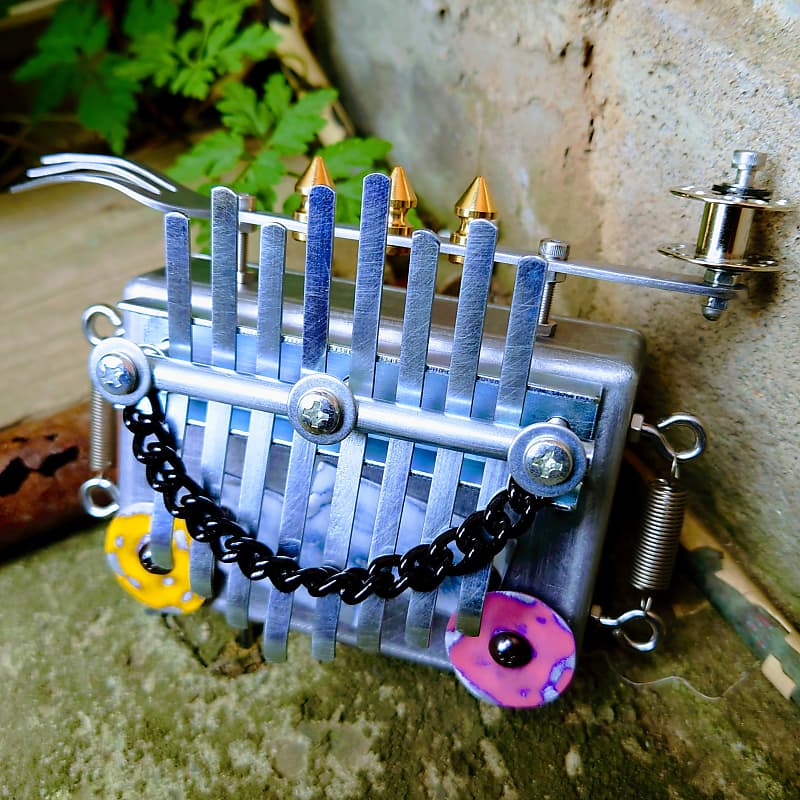 kalimba/noise box/noise devices/noise | Reverb Australia