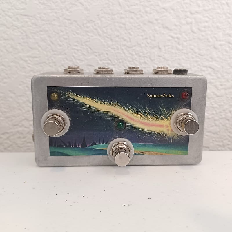 Saturnworks True Bypass Double 2 Looper + Master Bypass | Reverb