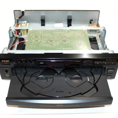 FULLY RESTORED VINTAGE TEAC PD-D2500 5 DISC COMPACT DISC | Reverb