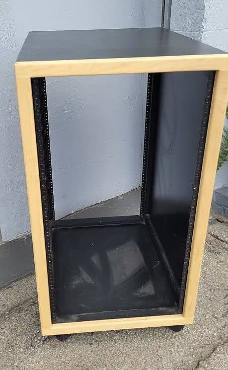 20U 19” Studio Rack with Casters Wheels Wood Trim 20U 19” | Reverb