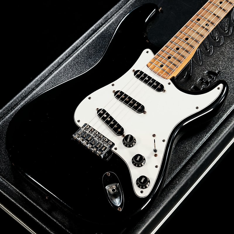 Fender 1980-81 Stratocaster International Color Cathay | Reverb UK