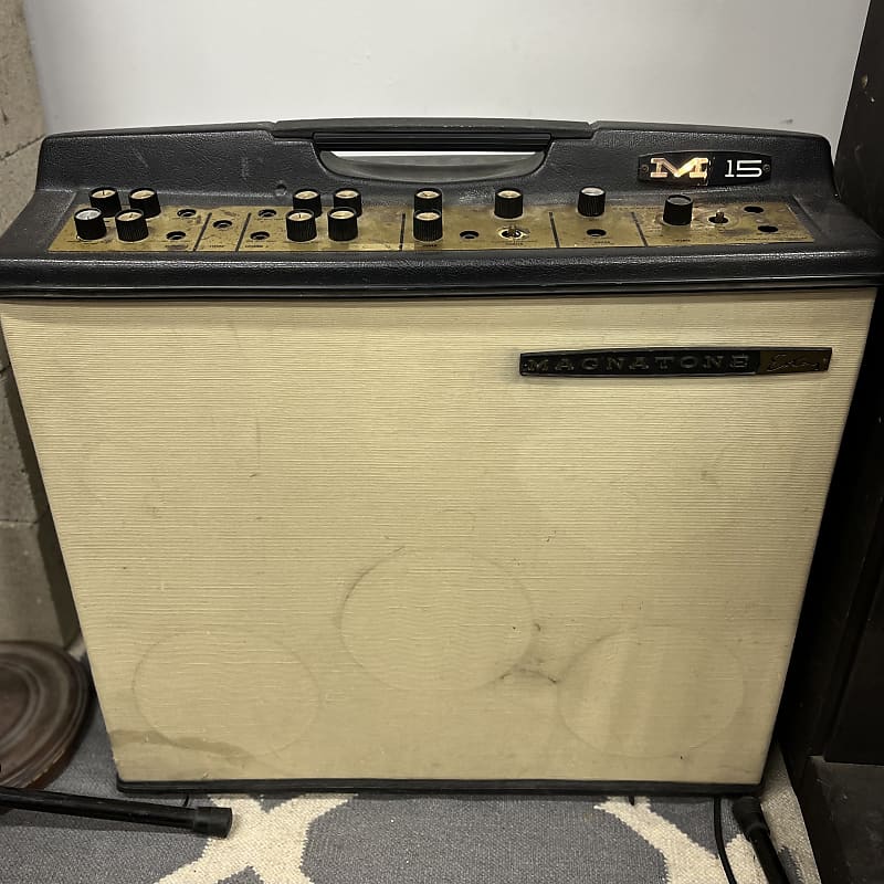 Magnatone M15 (Serviced!) 2-Channel 3x8" Guitar Combo with | Reverb