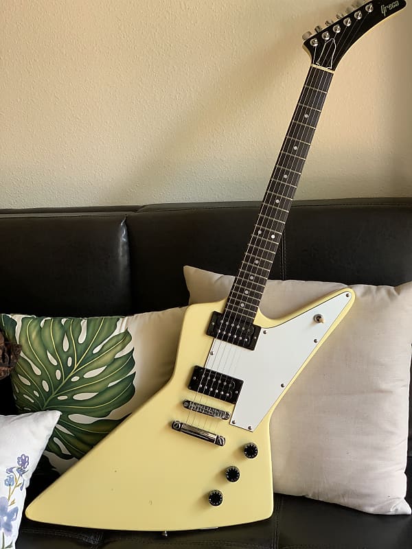 1978 Greco EX-800 Explorer White | Reverb Canada