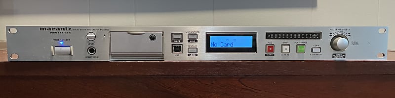 Marantz Solid State Recorder PMD560 with 2 x 2GB Compact | Reverb