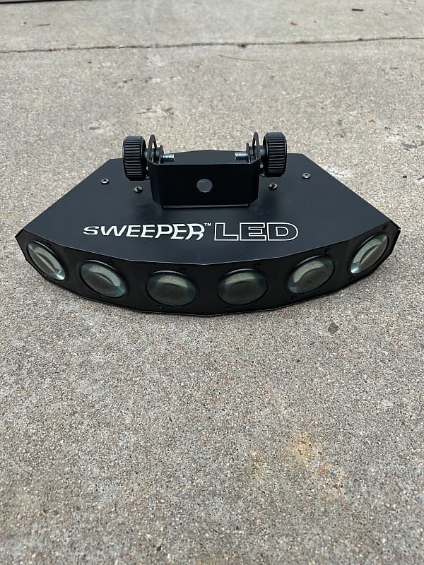 Chauvet Sweeper led - Black | Reverb
