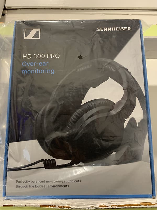 Sennheiser HD PRO 300 Black | Reverb