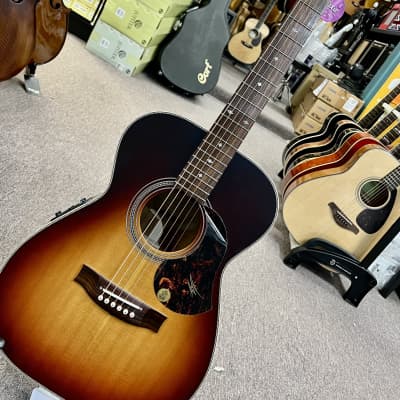 Maton EBG808 Artist Sunburst - Sunburst | Reverb