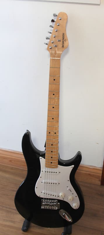 Behringer Strat | Reverb