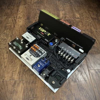 Fix Pedalboards Hinged Strymon Style Pedal Bridge 2020 Black | Reverb