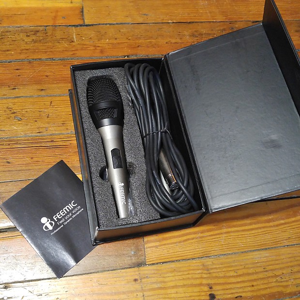 FEEMIC Dynamic Microphone w/On-Off Switch & XLR Cable | Reverb