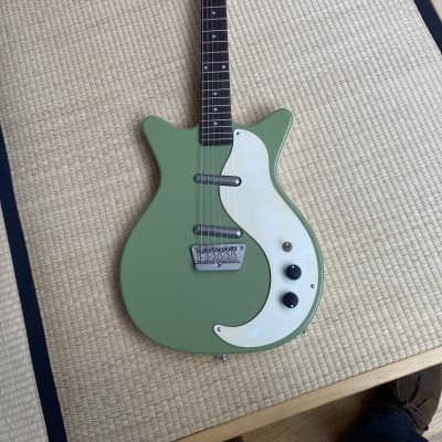 Danelectro Pro Green / Cream | Reverb