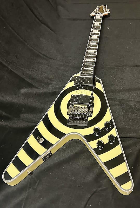 Firefly FFVX Flying V | Reverb