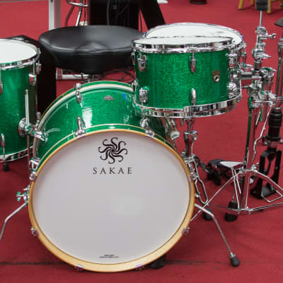 Sakae Trilogy 4-Piece Drum Kit with Hardware - Green Sparkle | Reverb