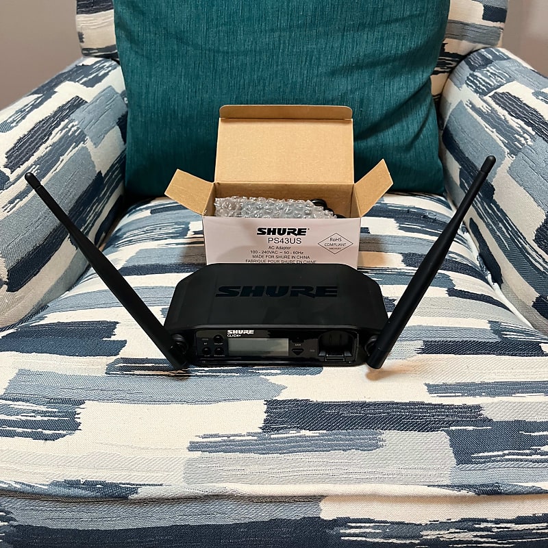 Shure GLXD4+ Dual Band Wireless Receiver 2023 - Black | Reverb