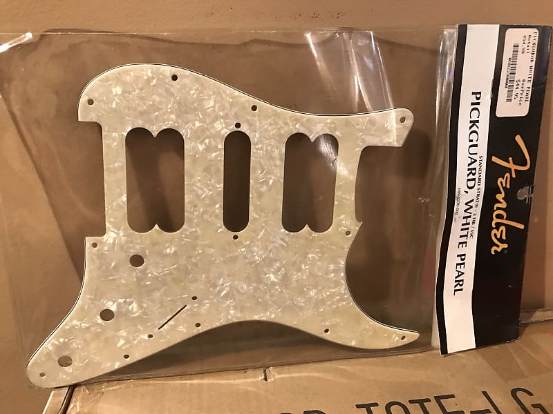 Fender Pickguard White Pearl | Reverb
