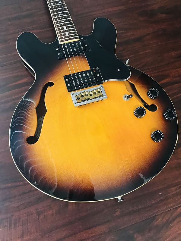 Vintage Rare 1982 Washburn HB-35 semi-hollow Electric Guitar Vintage Rare 1982 Washburn HB-35 semi-hollow Electric Guitar