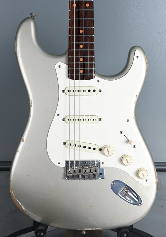 2017 Fender Stratocaster NAMM D Mag Inca Silver Relic | Reverb