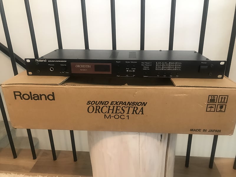Roland M-OC1: Sound Expansion Module - Reverb & Chorus - MIDI | Reverb