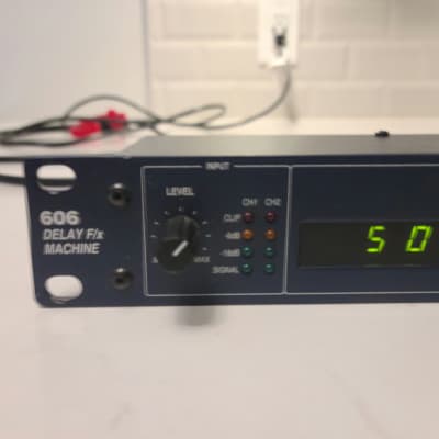 Symetrix 606 delay machine 2000's - Blue | Reverb