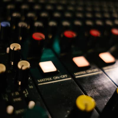 Yamaha PM 2000 Analog Discrete Preamp 24x8 Recording Mixing | Reverb