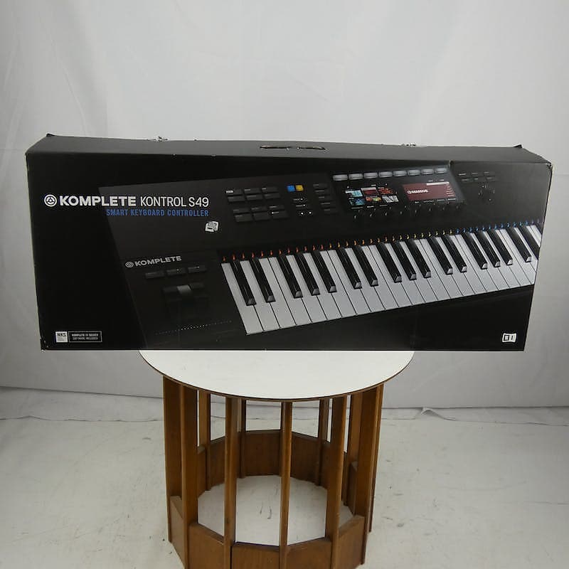 Used Native Instruments KOMPLETE CONTROL S49 Controllers | Reverb