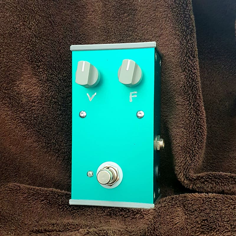 ZDG Effects - SiFuzz (Silicon Fuzz Face clone) | Reverb